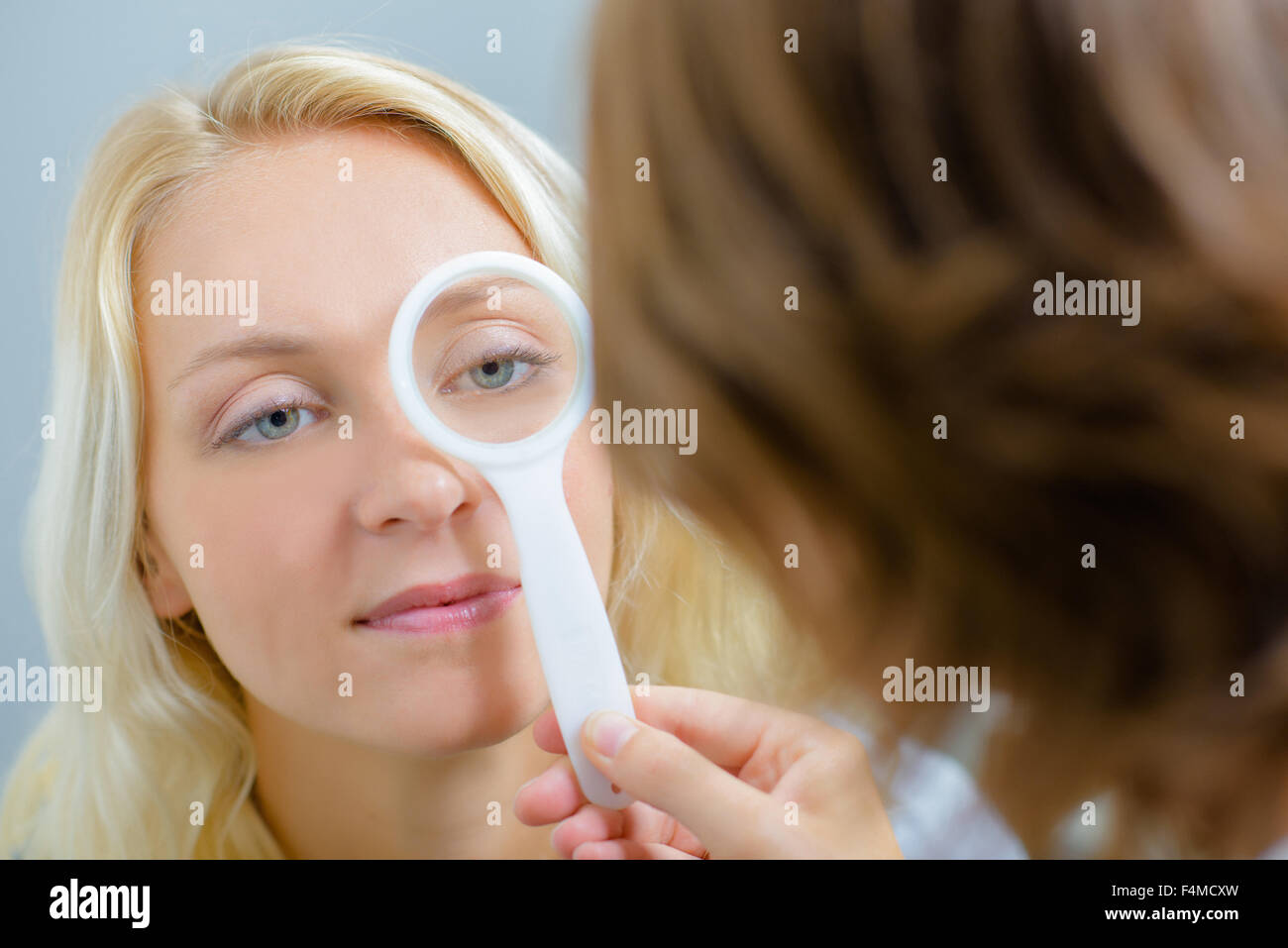 Girl having check up doctor hi-res stock photography and images - Alamy