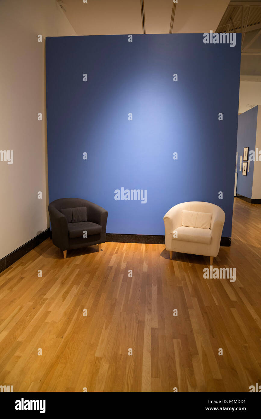 Sitting area inside at museum Stock Photo - Alamy