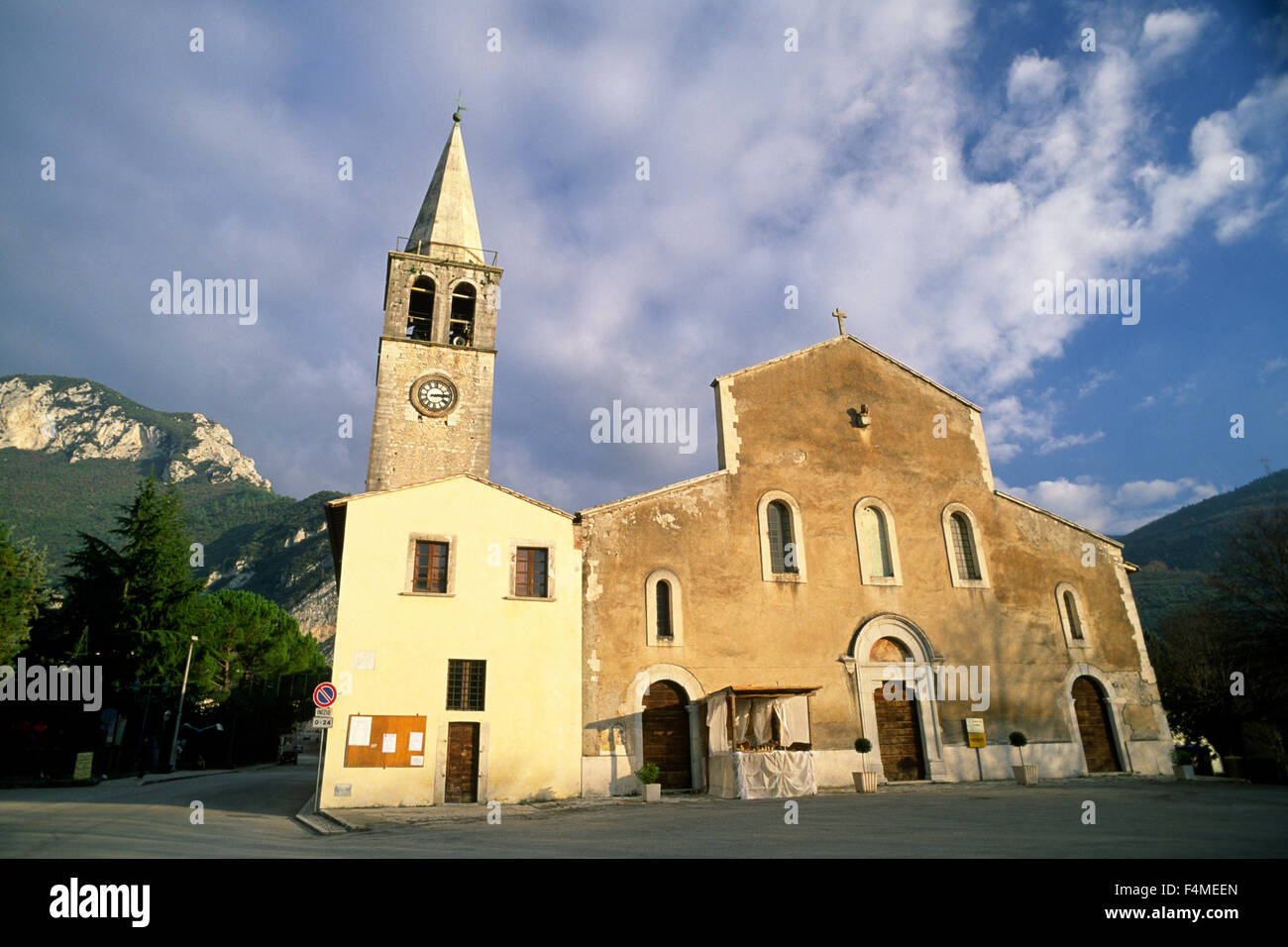 Italy, Umbria, Ferentillo, church of Santa Maria Stock Photo - Alamy