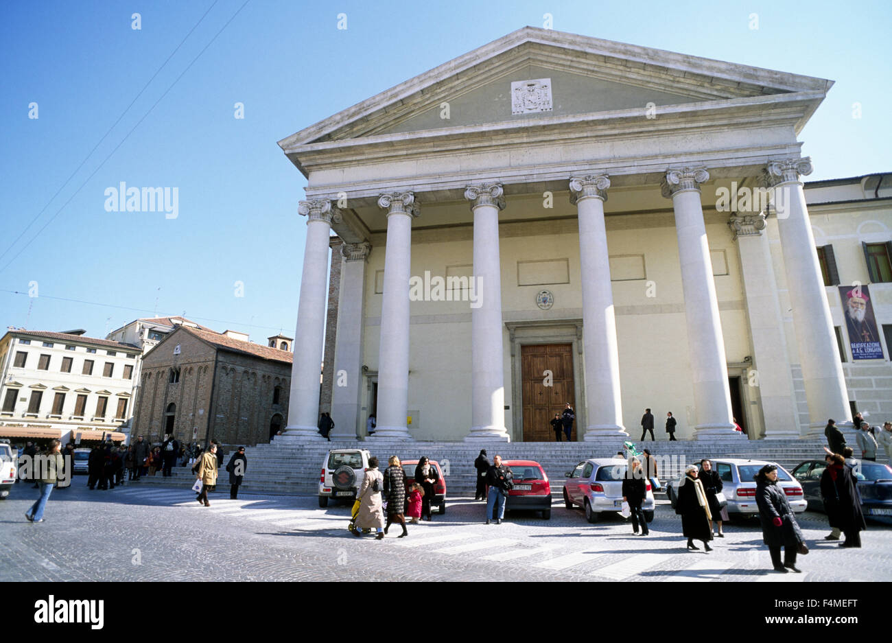 Treviso city centre italy hi-res stock photography and images - Alamy