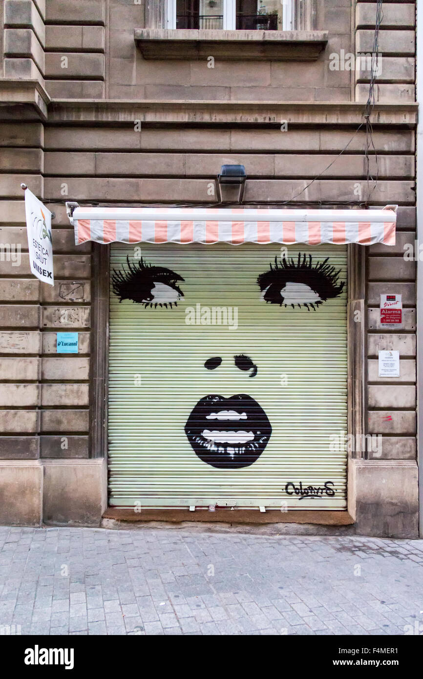 Shutter graffiti hi-res stock photography and images - Alamy