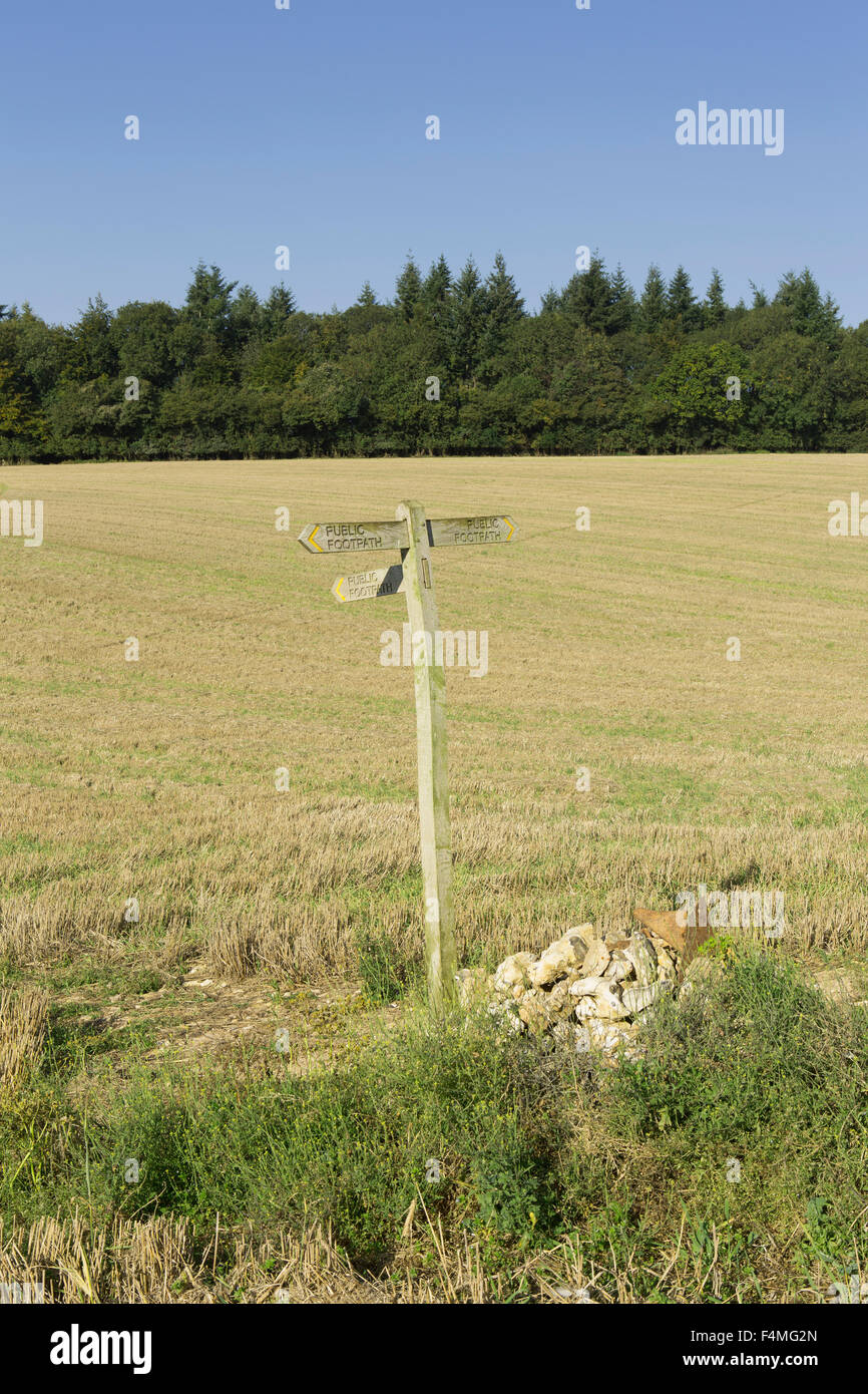 English public path hi-res stock photography and images - Alamy