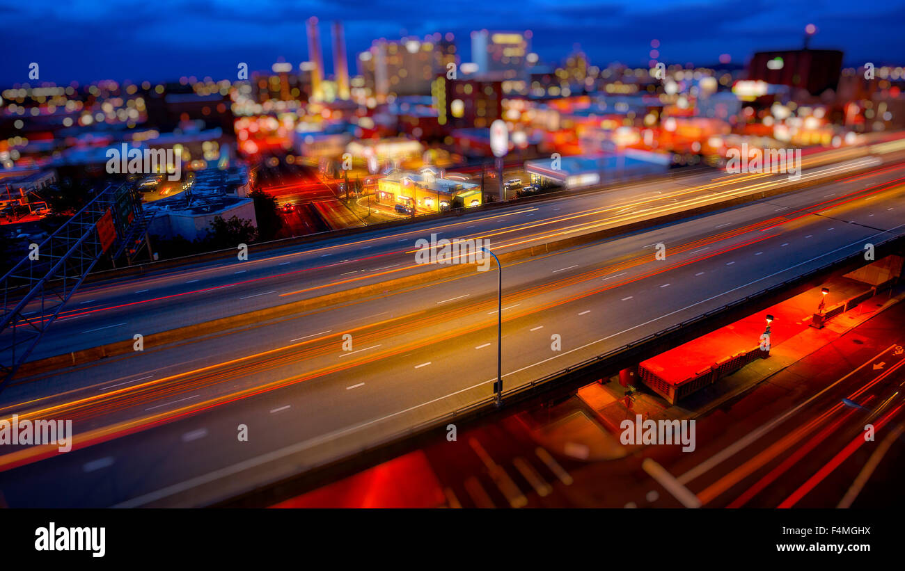 Traffic moves through city freeway hi-res stock photography and images ...