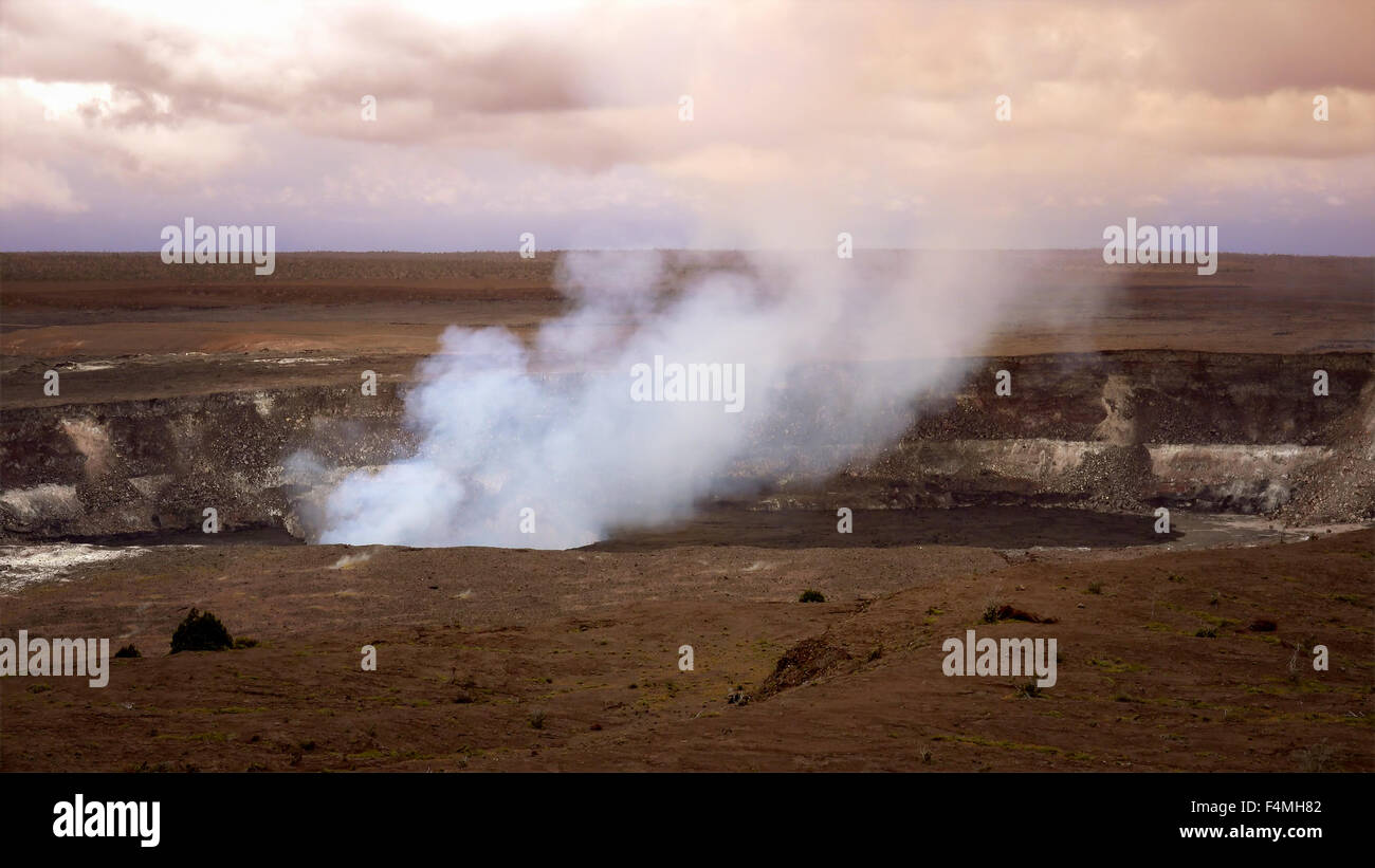 Steam rising from kilauea volcano hi-res stock photography and images ...