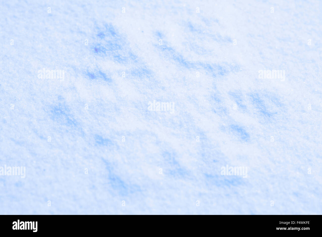 Photo blue snow Stock Photo - Alamy