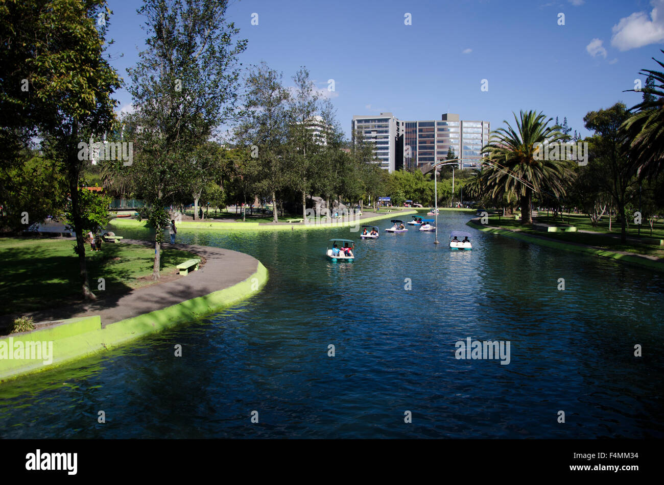 The lake at Parque Carolina, Quito, Ecuador Stock Photo - Alamy