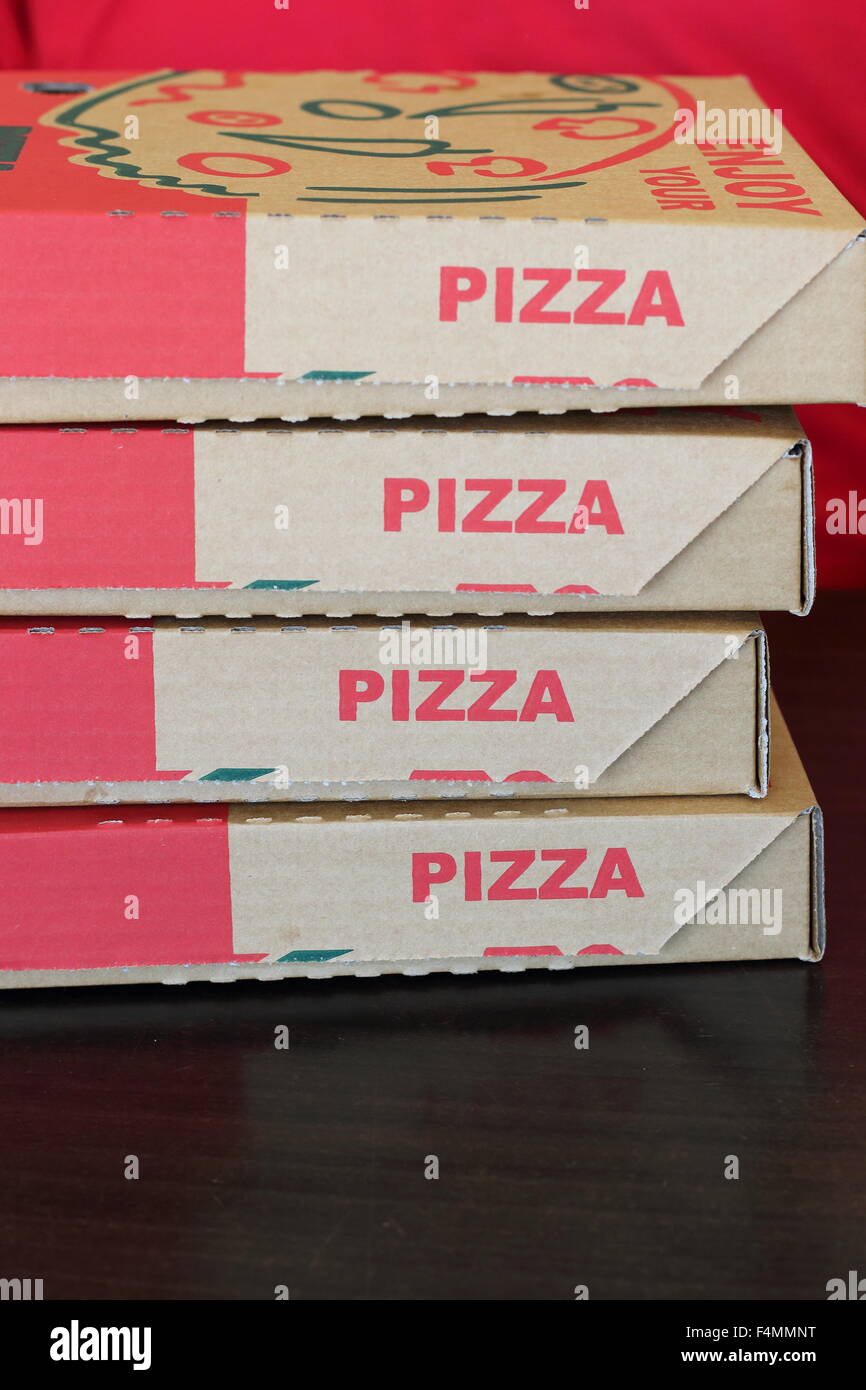 Stack of pizza boxes Stock Photo - Alamy