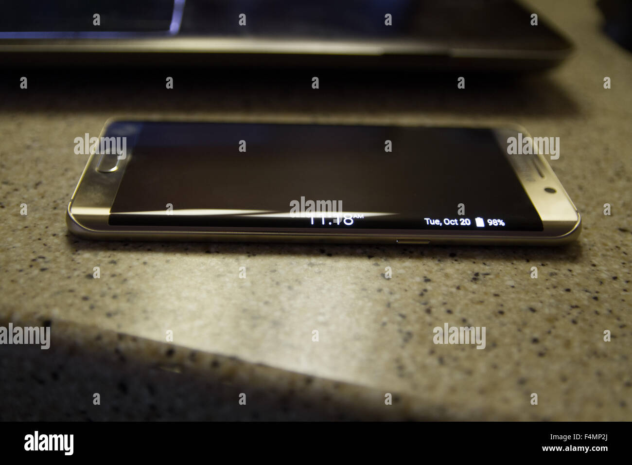 Edge wireless hi-res stock photography and images - Alamy