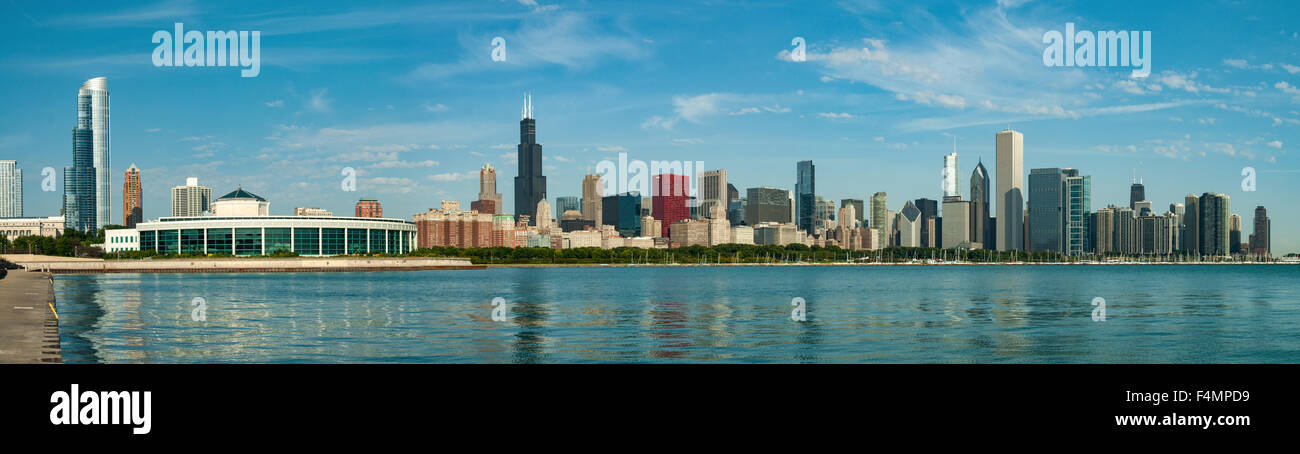 Skyline of Chicago Panorama, Illinois, USA Stock Photo - Alamy
