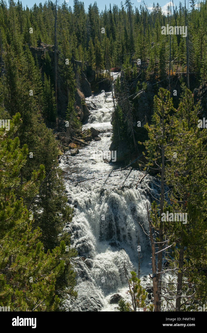 Pristine cascades hi-res stock photography and images - Alamy