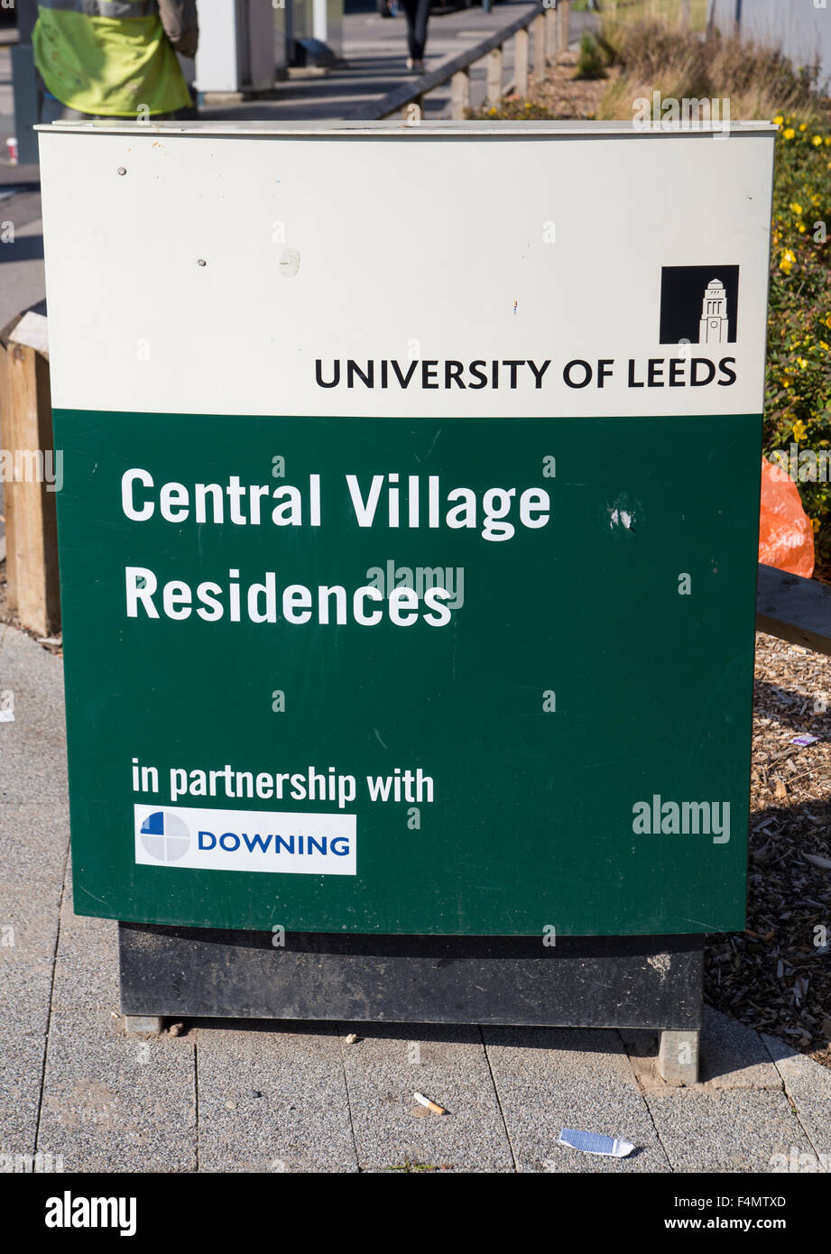 University Of Leeds Campus High Resolution Stock Photography and Images ...