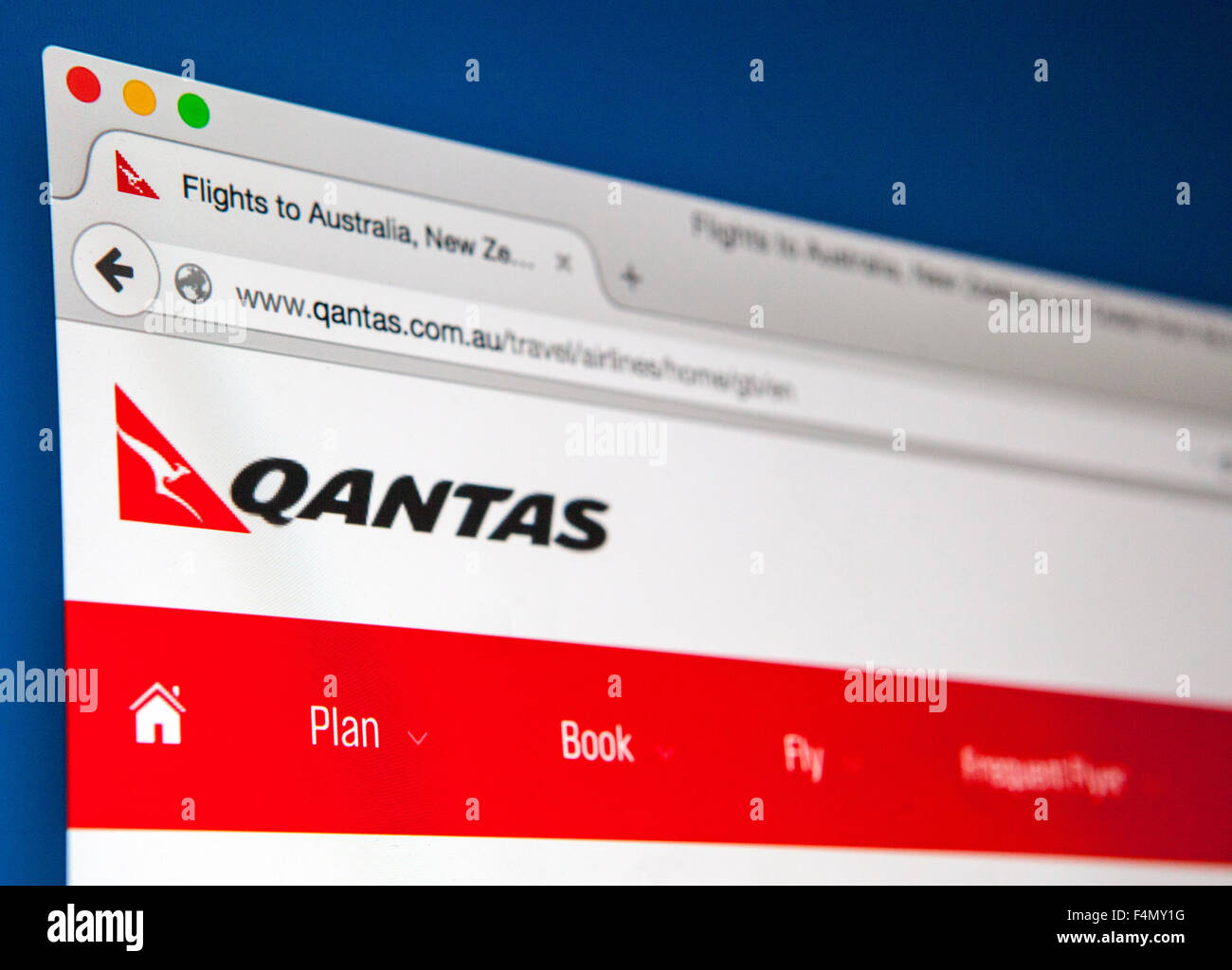 Qantas logo hi-res stock photography and images - Alamy