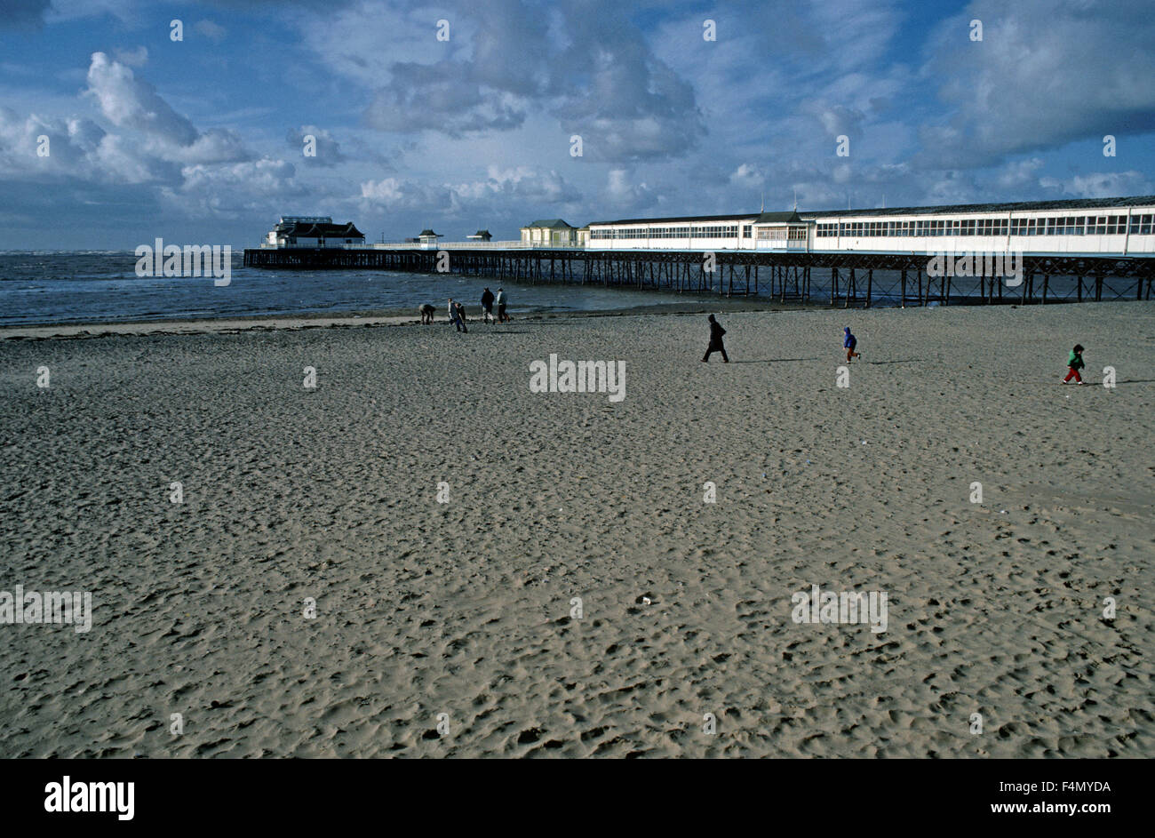 Blackpool beach and Central Pier in winter, British seaside town ...
