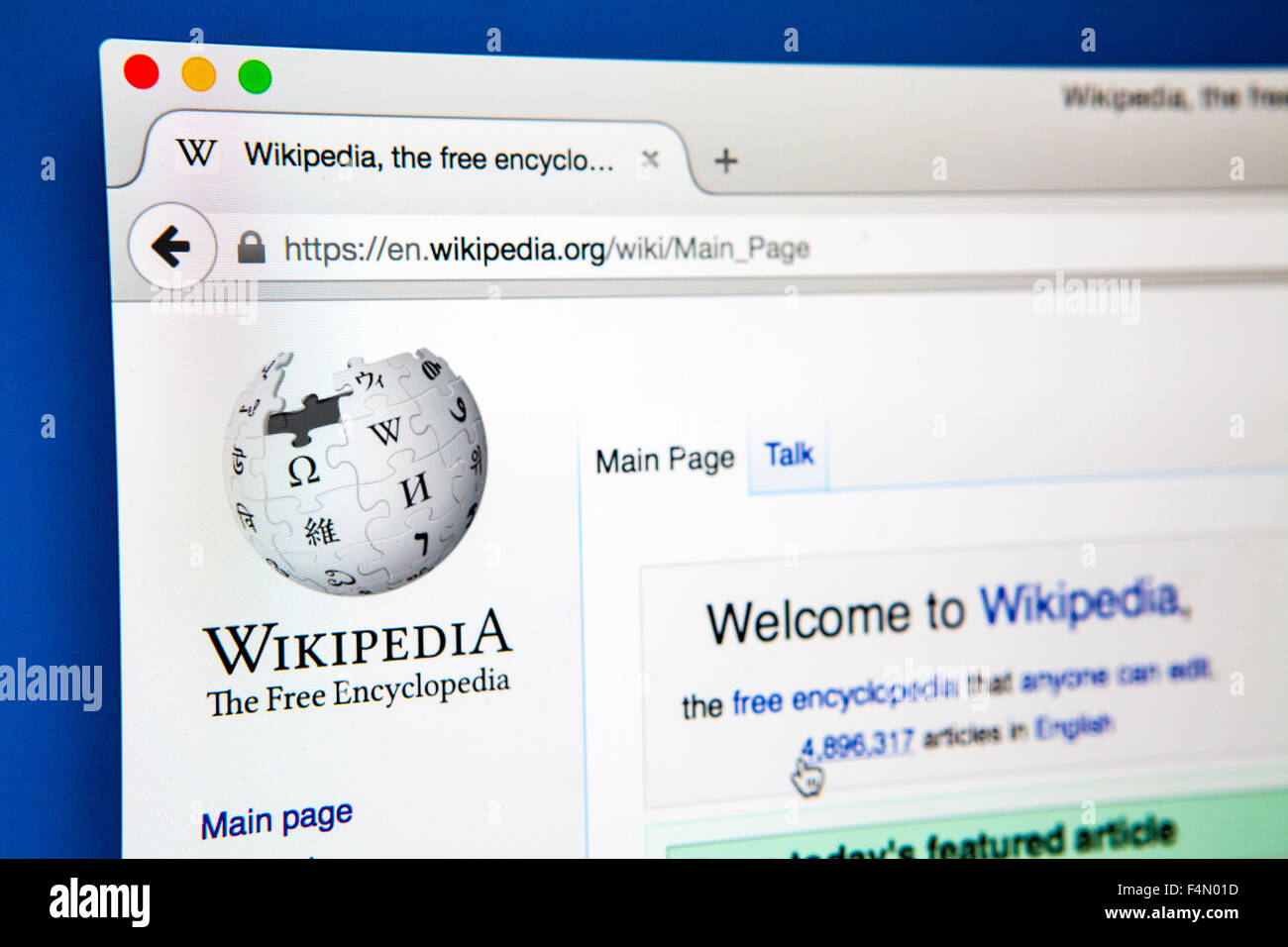 LONDON, UK - JUNE 20TH 2015: Looking on the Wikipedia (Free online ...