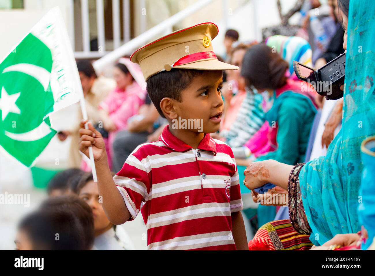 Pakistani children hi-res stock photography and images - Alamy