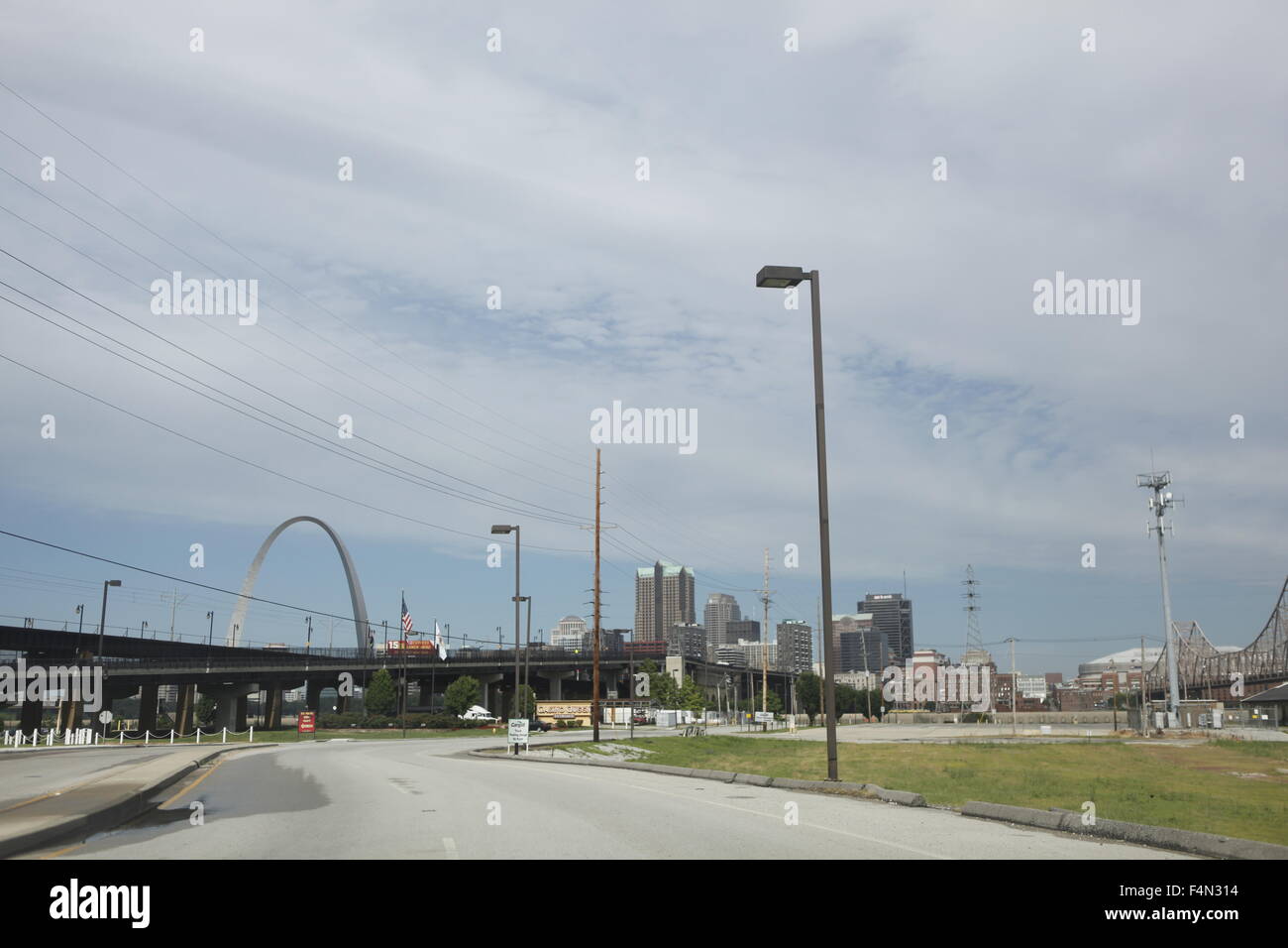 Saint St. Louis Arch seen across the Mississippi River from East St ...