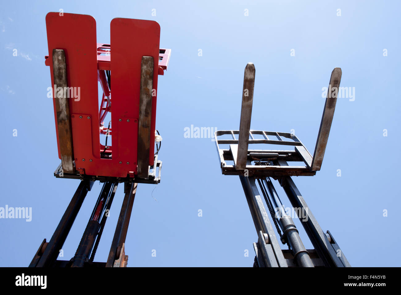 Forklift parts hi-res stock photography and images - Alamy