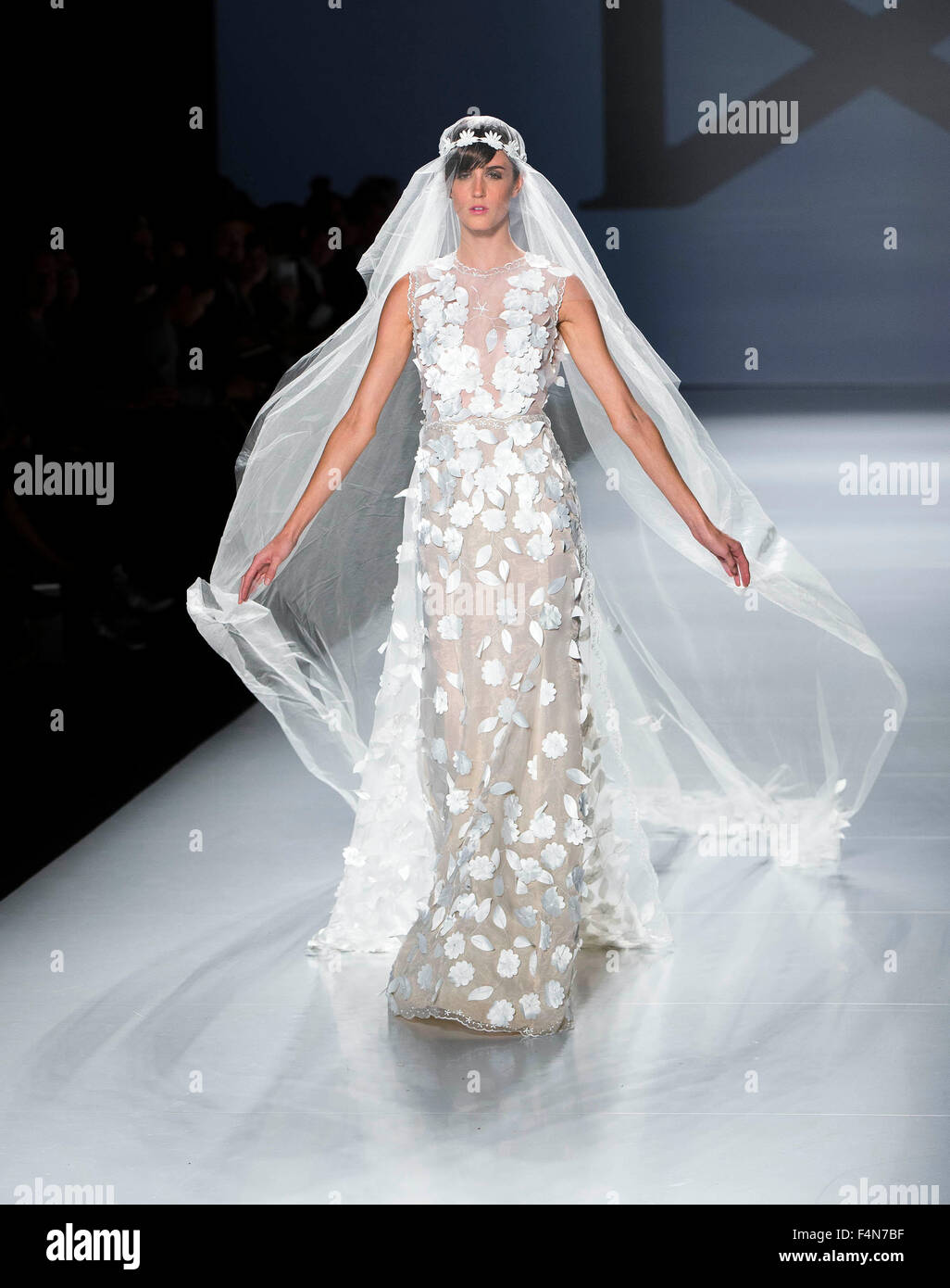 Ss 20 collection hi-res stock photography and images - Alamy