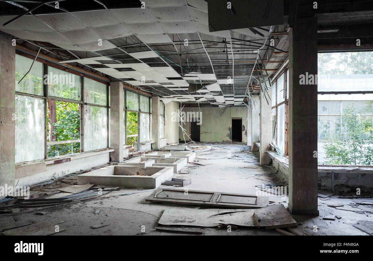 Interior of house broken into hi-res stock photography and images - Alamy