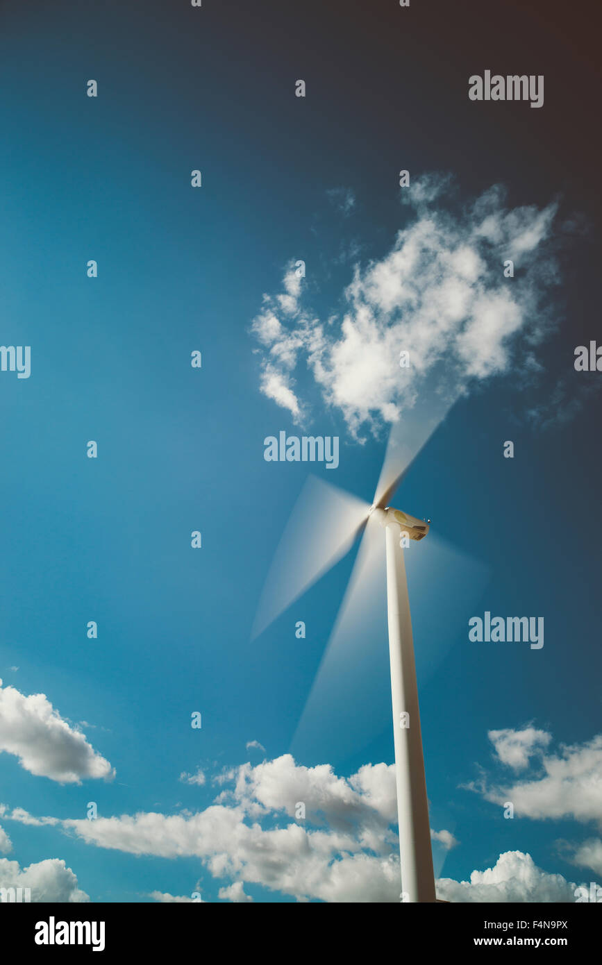 Rotating wind wheel hi-res stock photography and images - Alamy