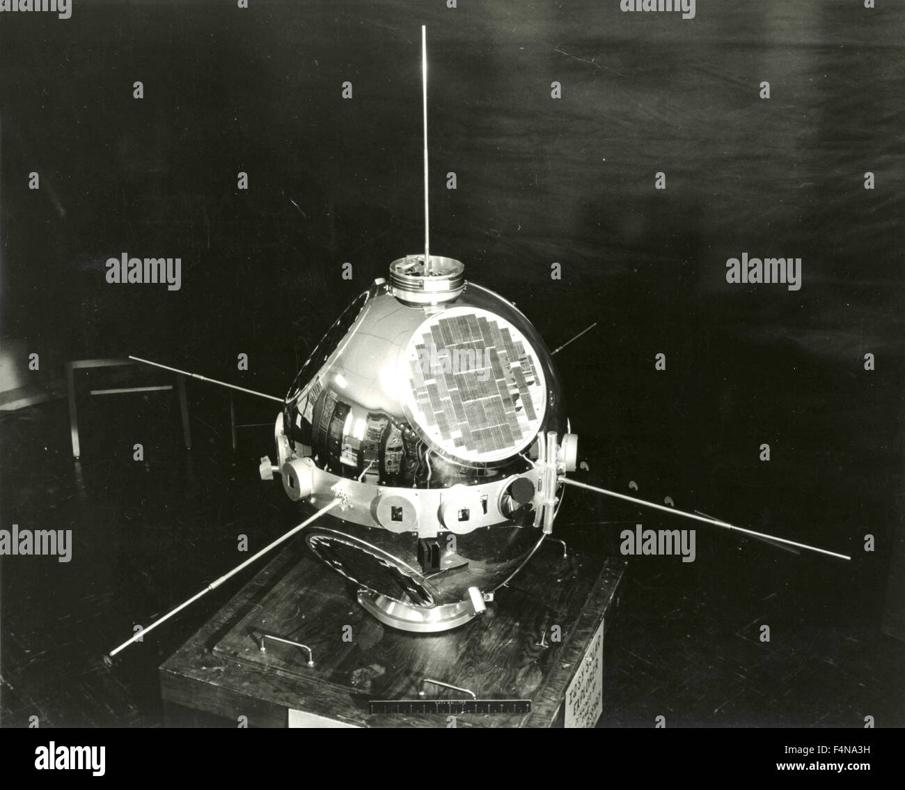 Solar exploration hi-res stock photography and images - Alamy