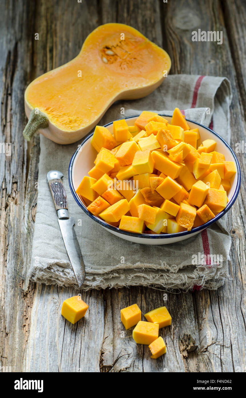 Butternut squash, chopped in bowl Stock Photo - Alamy