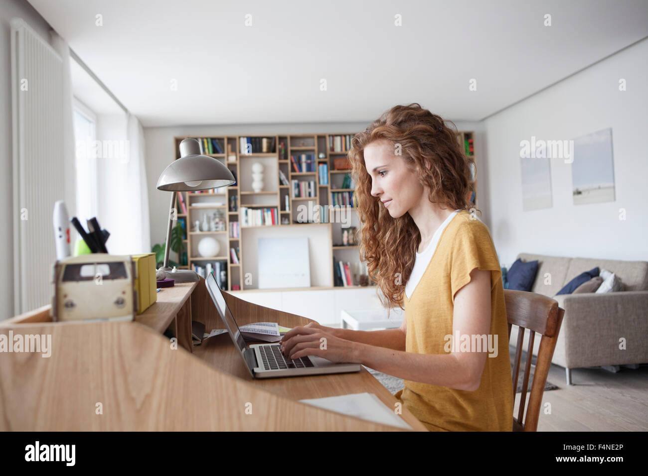 Secretary image hi-res stock photography and images - Alamy