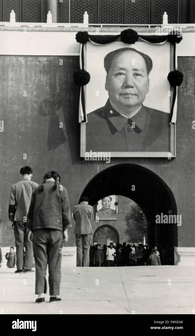 China in mourning for death mao hi-res stock photography and images - Alamy