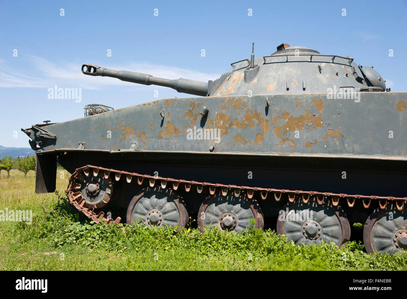 Tank firepower hi-res stock photography and images - Alamy