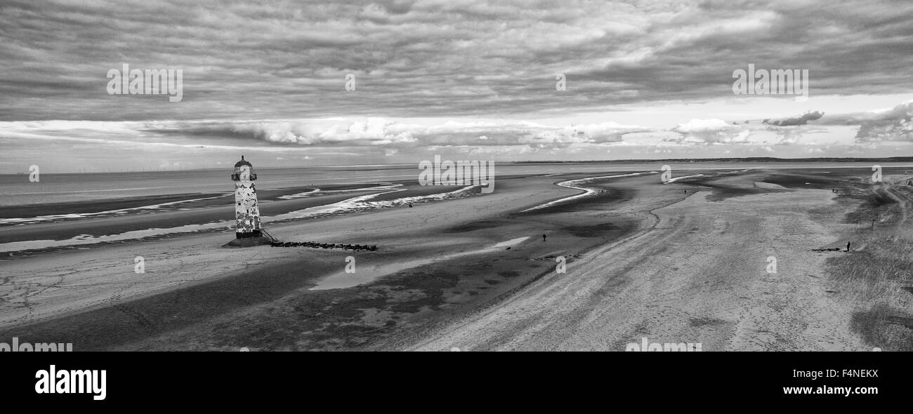 Derelict lighthouse at low tide Stock Photo - Alamy