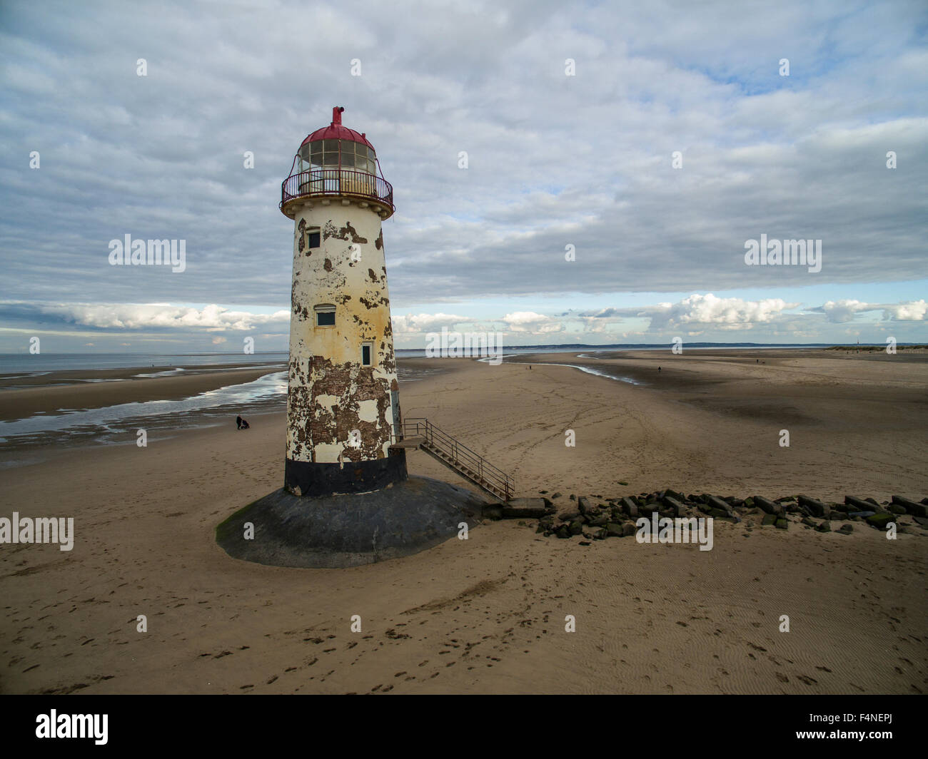 Derelict lighthouse at low tide Stock Photo - Alamy