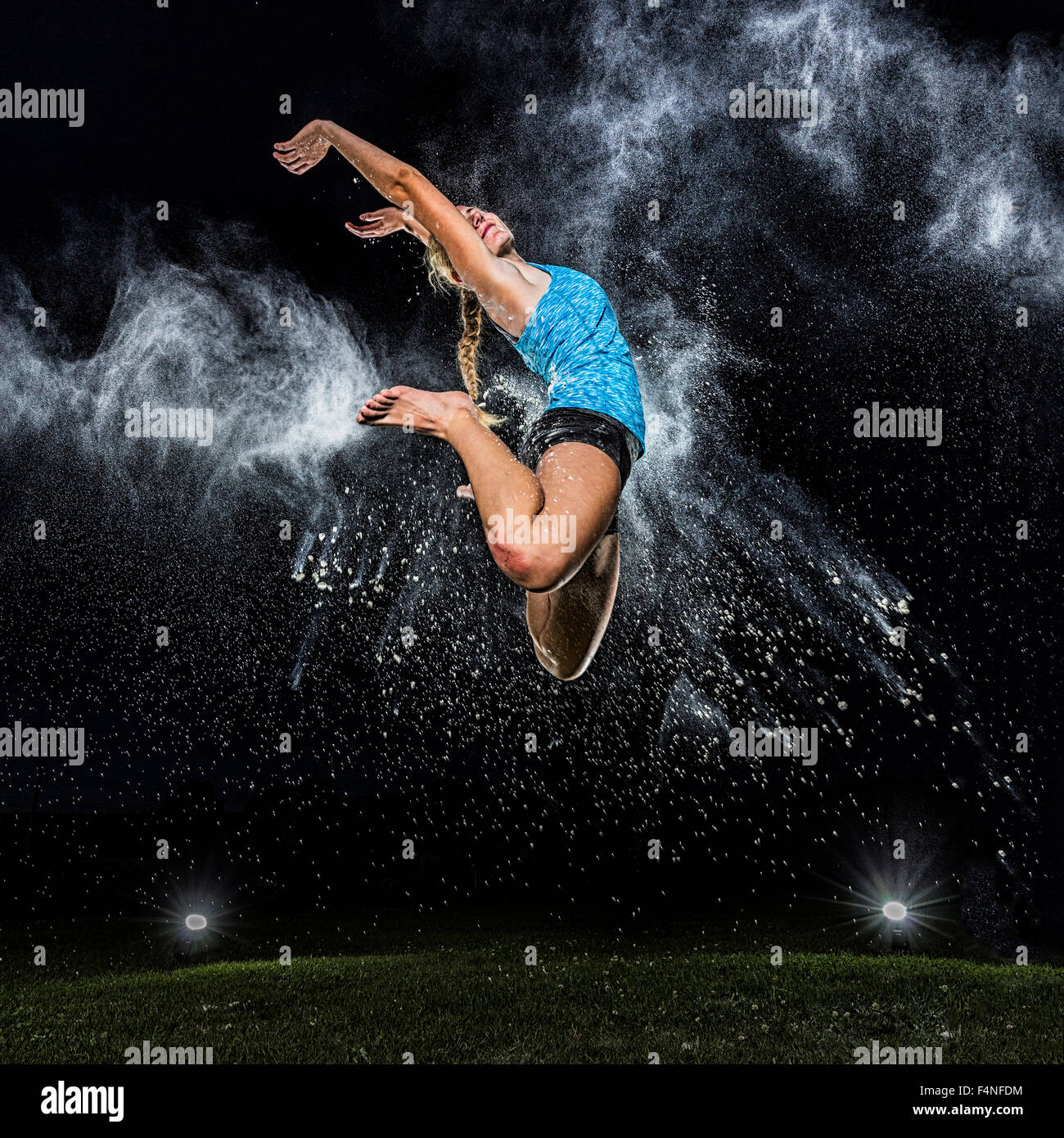 Between legs woman hi-res stock photography and images - Alamy