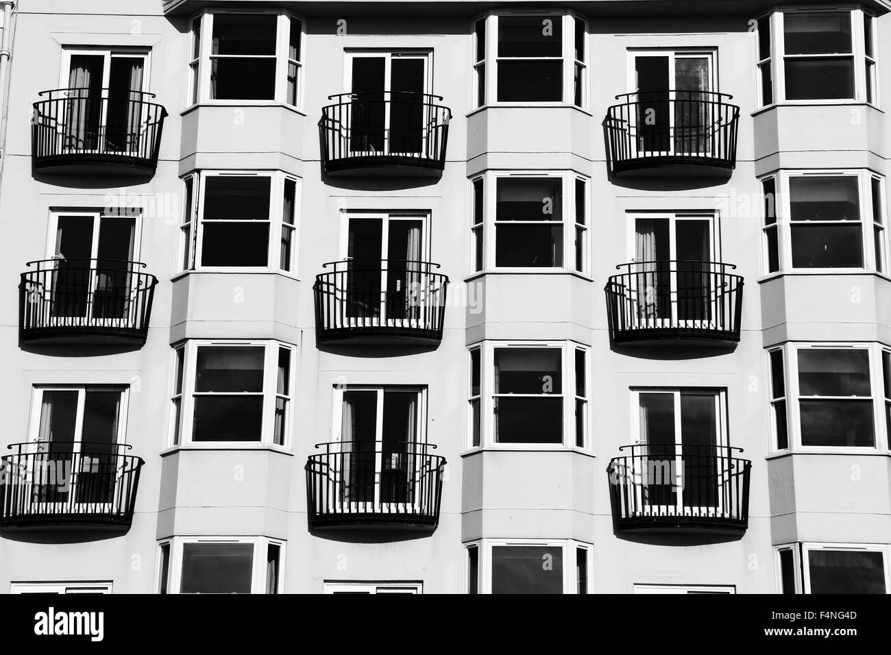 Modern building windows pattern Black and White Stock Photos & Images ...