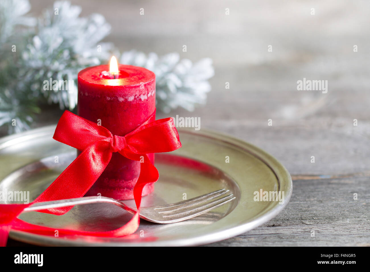 Red candle table hi-res stock photography and images - Alamy