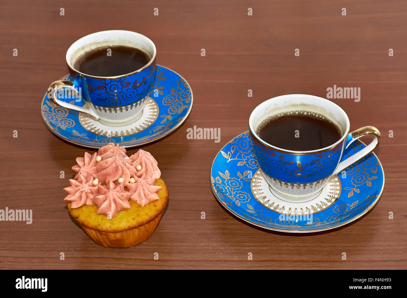 Rose flavoured sweets hi-res stock photography and images - Alamy