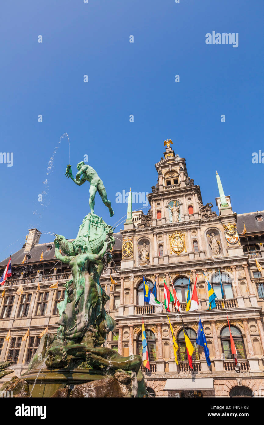Belgium, Flanders, Antwerp, Grand Place, Town hall and brabo fountain ...