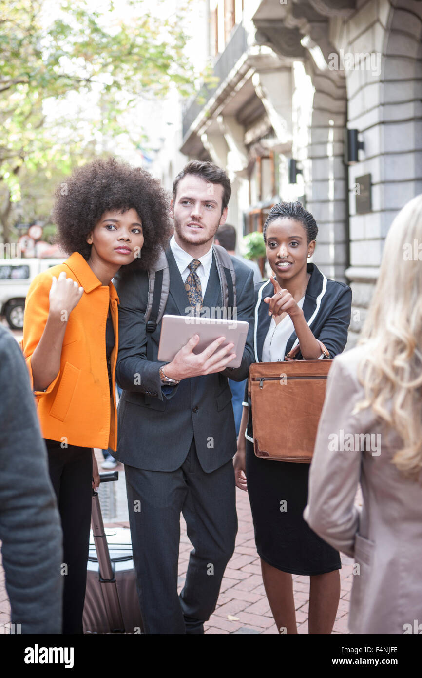 People in the city looking for the right direction Stock Photo - Alamy
