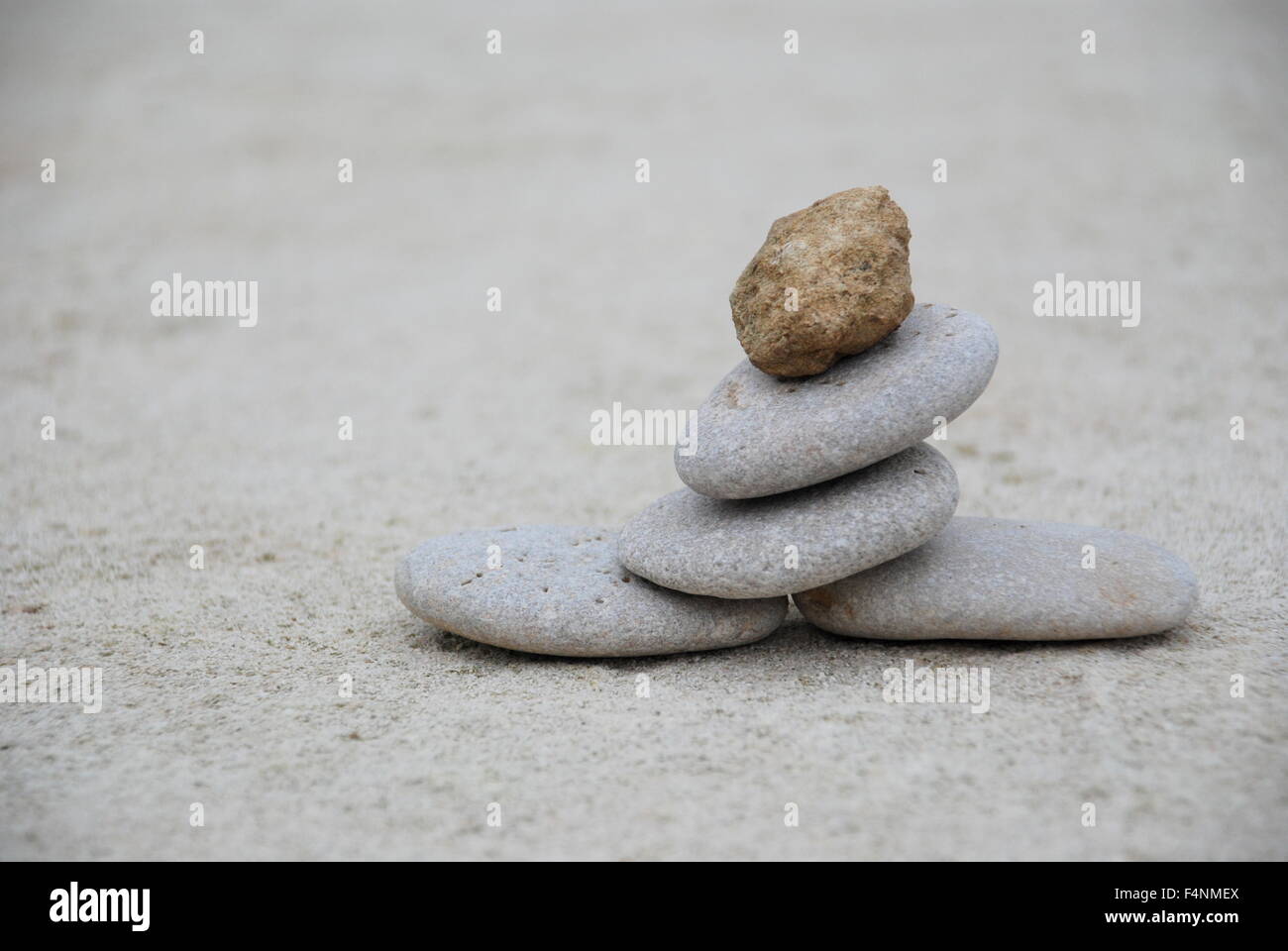 Simple inuksuk hi-res stock photography and images - Alamy
