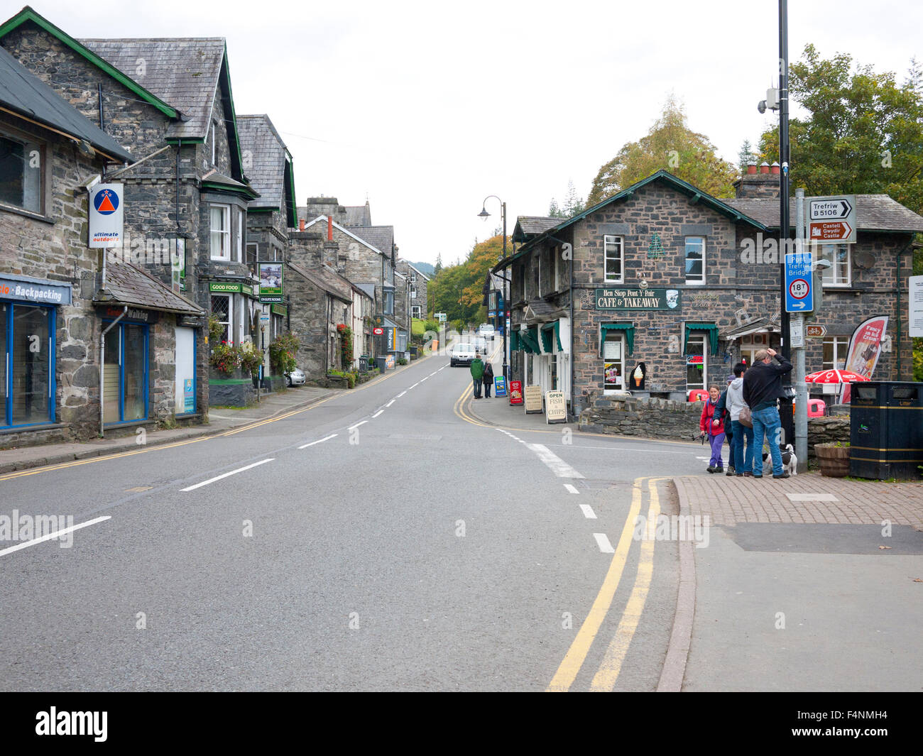 Main road running through Betws-y-coed, North Wales, UK Stock Photo - Alamy