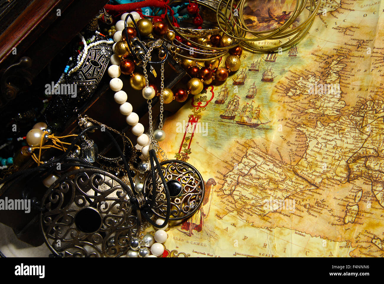 Old maps hi-res stock photography and images - Alamy