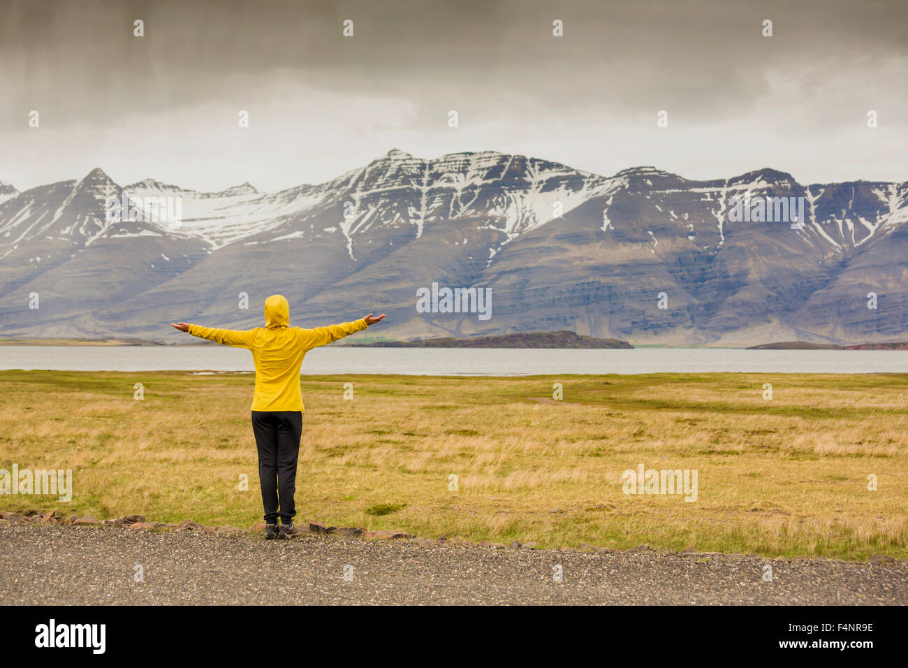 Beautiful woman contemplating the nature Stock Photo - Alamy