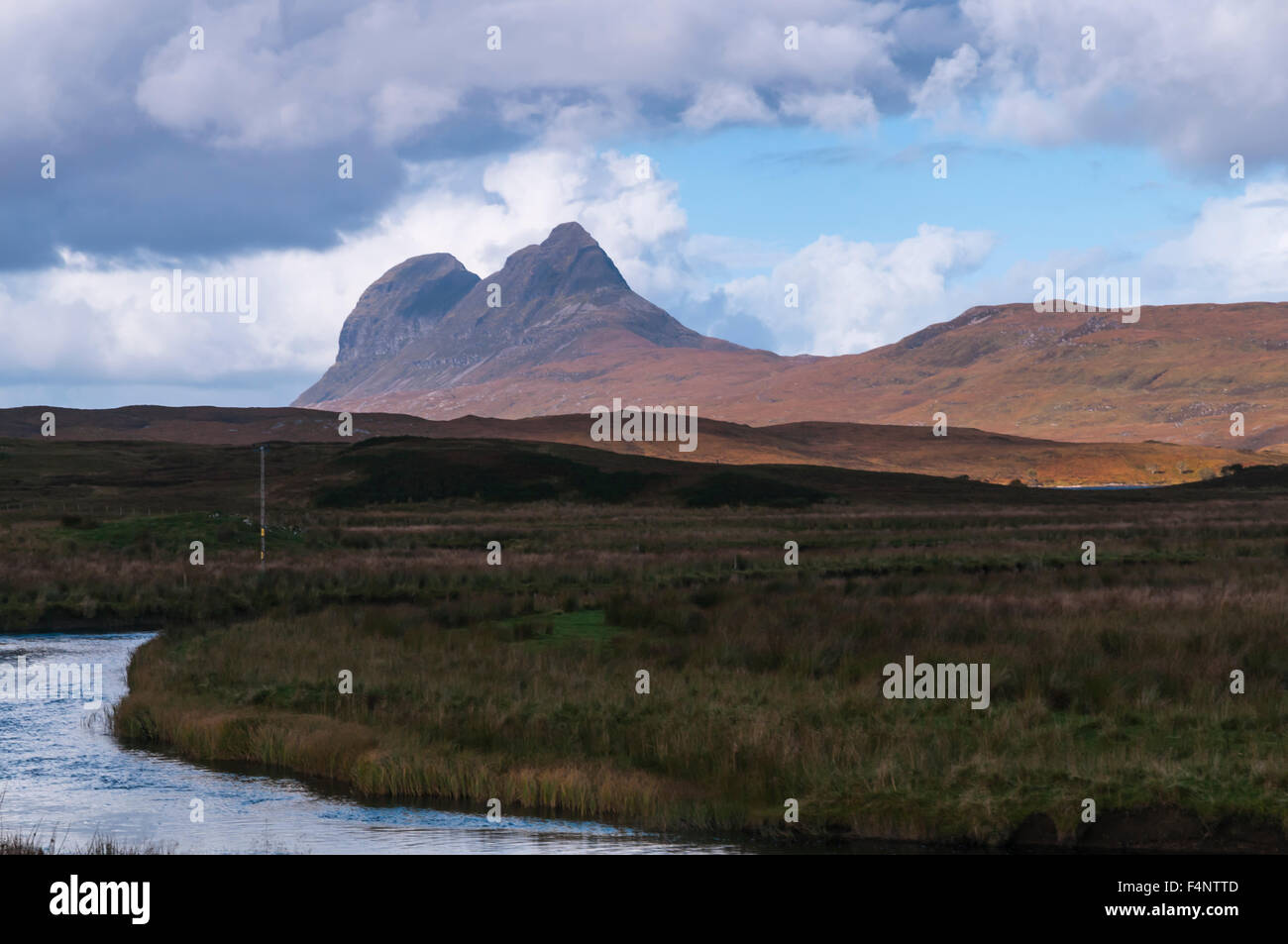 Moor mountain sutherland scotland hi-res stock photography and images ...