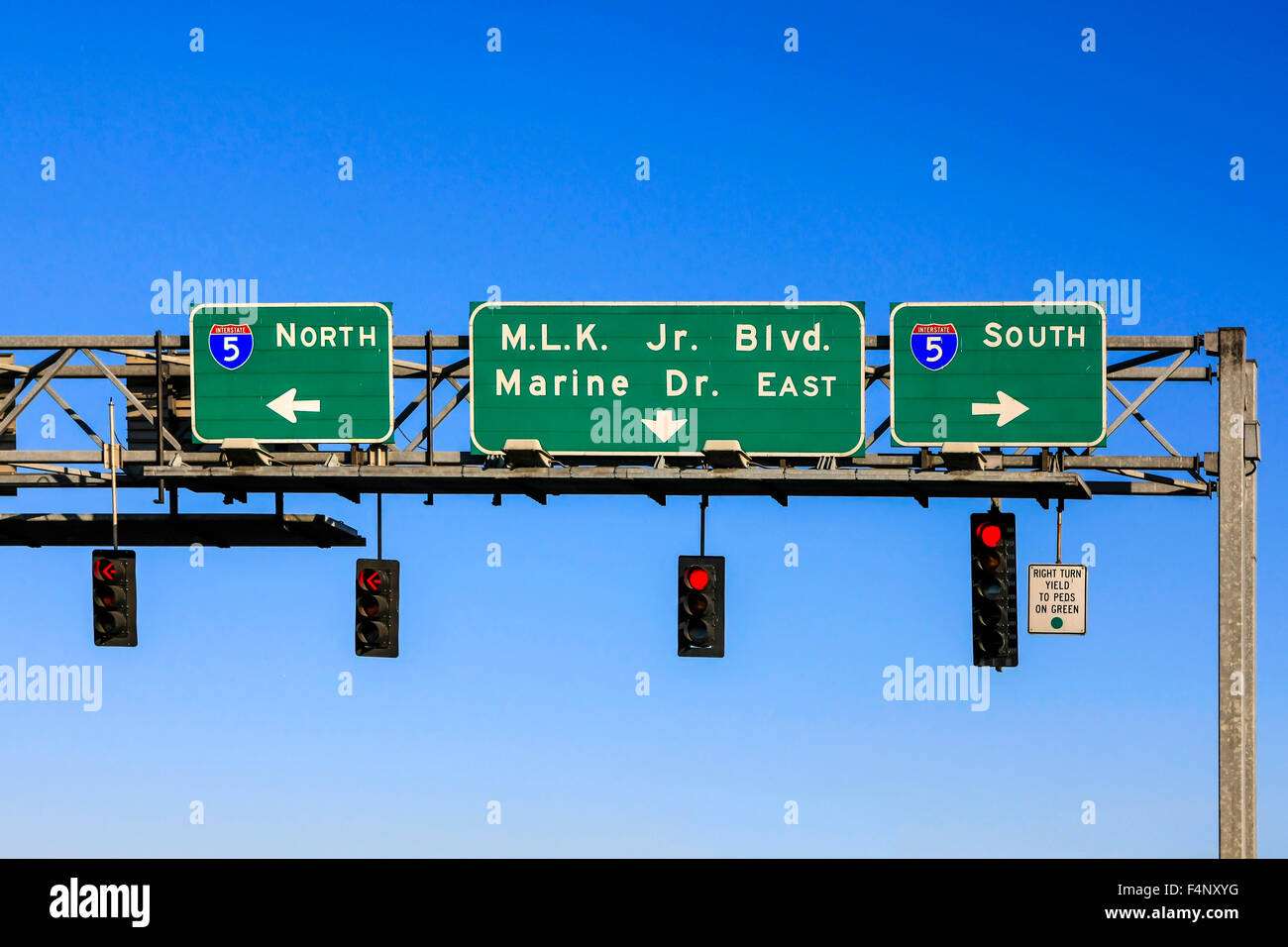 Road signs on overhead gantry hi-res stock photography and images - Alamy