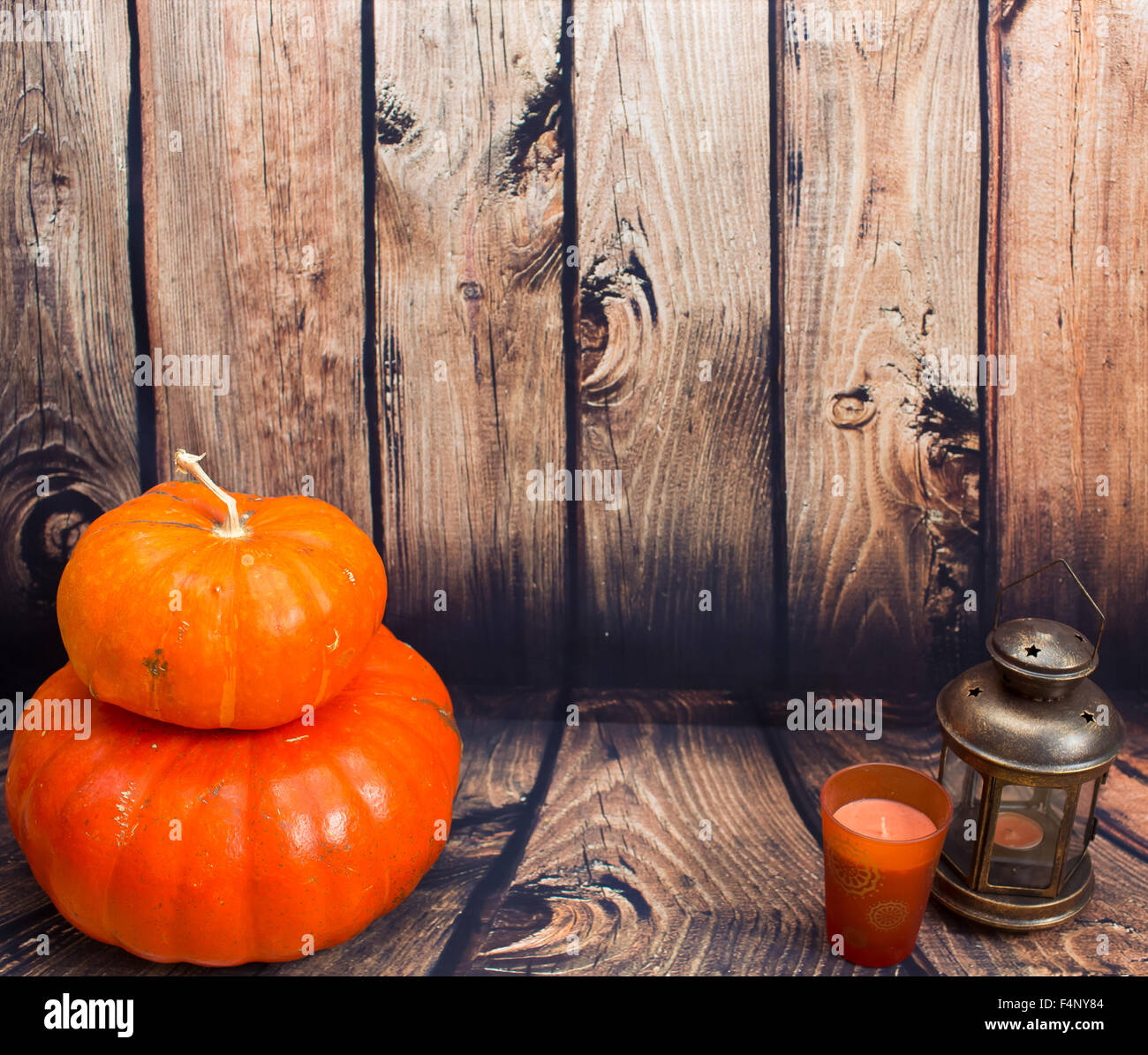 Woodern background hi-res stock photography and images - Alamy