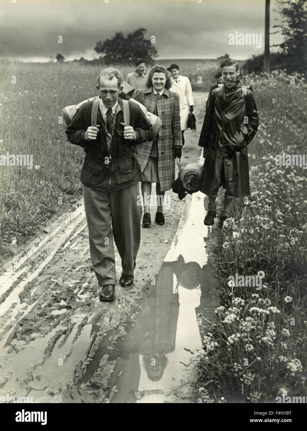 Country down hi-res stock photography and images - Alamy