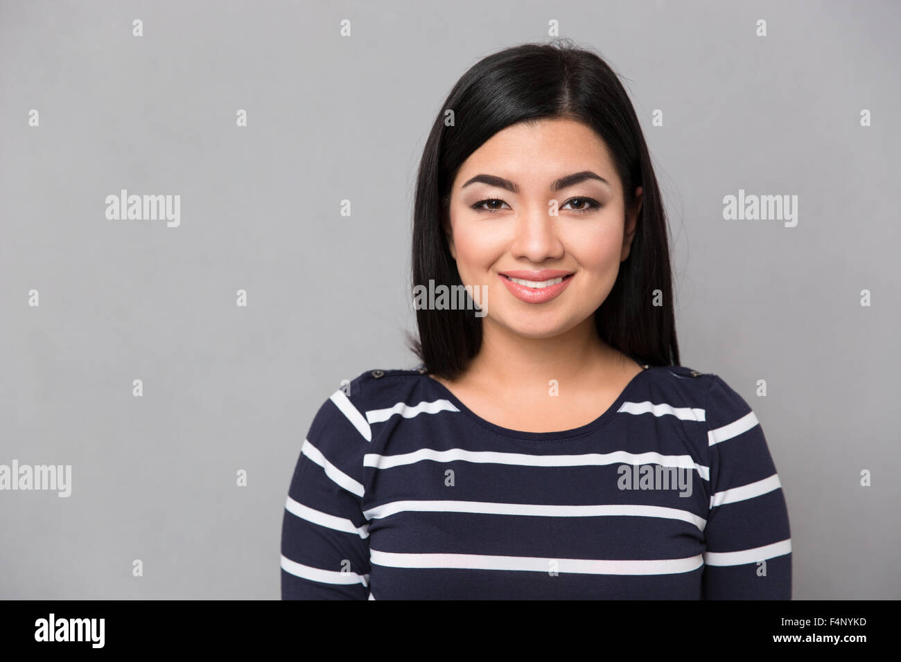 Portrait of a beautiful smiling woman hi-res stock photography and ...