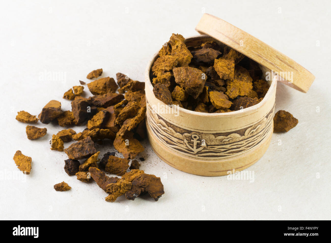 Crushed Bark High Resolution Stock Photography and Images - Alamy