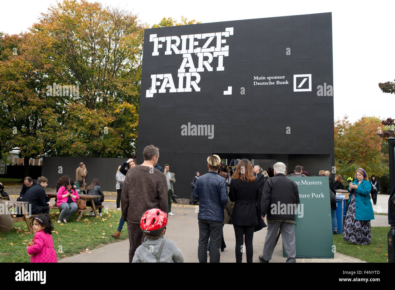 Frieze art hi-res stock photography and images - Alamy
