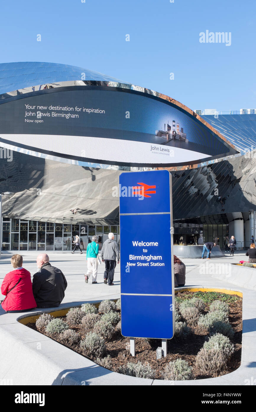 Birmingham new street station hi-res stock photography and images - Alamy