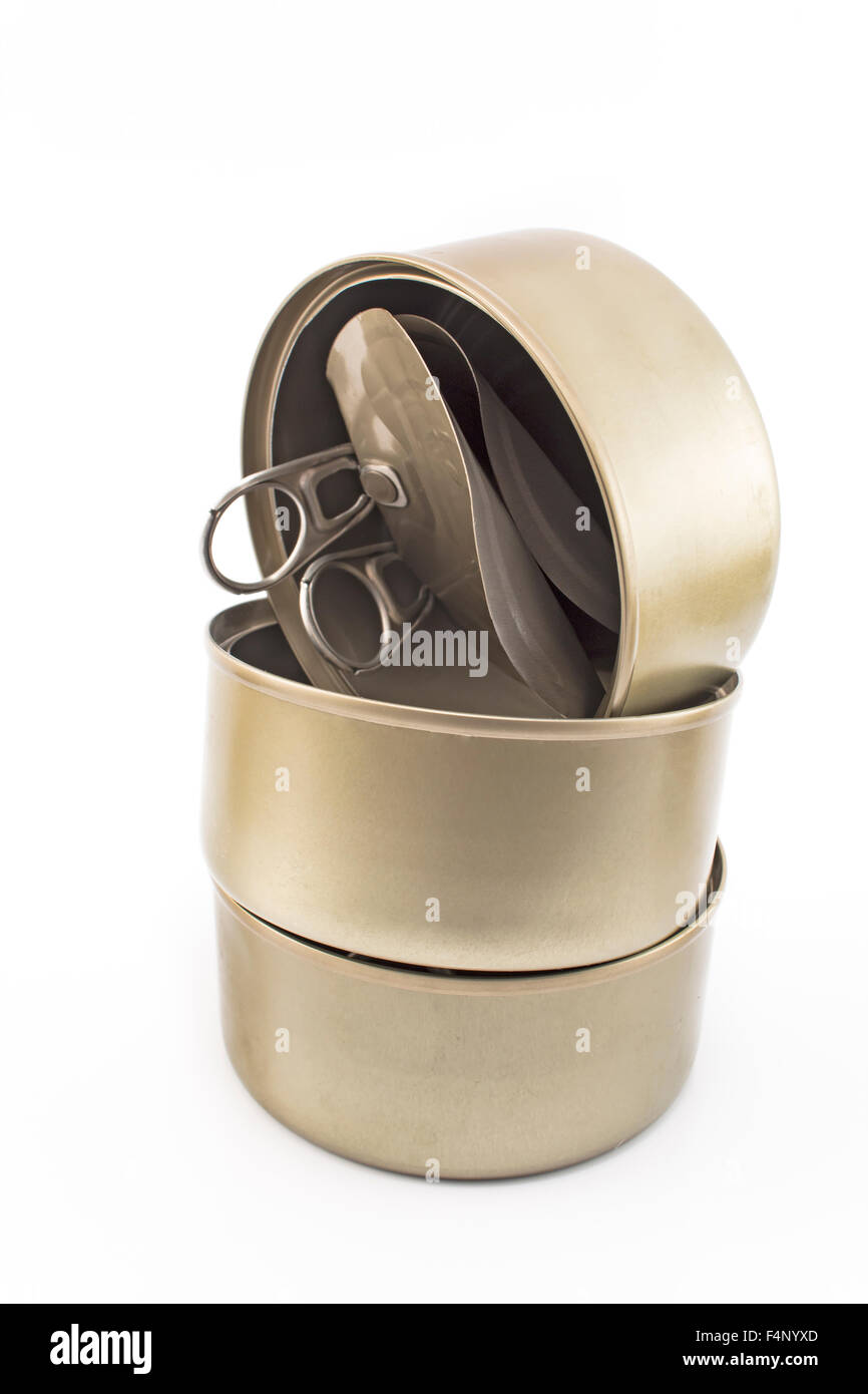 Empty cans isolated on white Stock Photo - Alamy